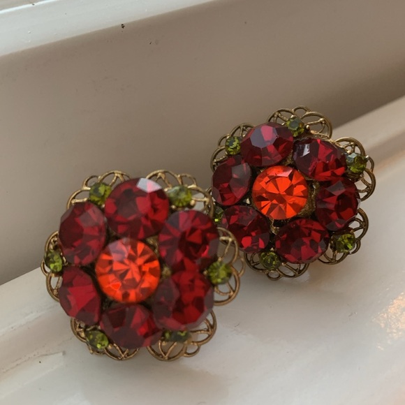 Jewelry | Vintage Red Peridot Peach Glass Rhinestones Filigree Clipon ...